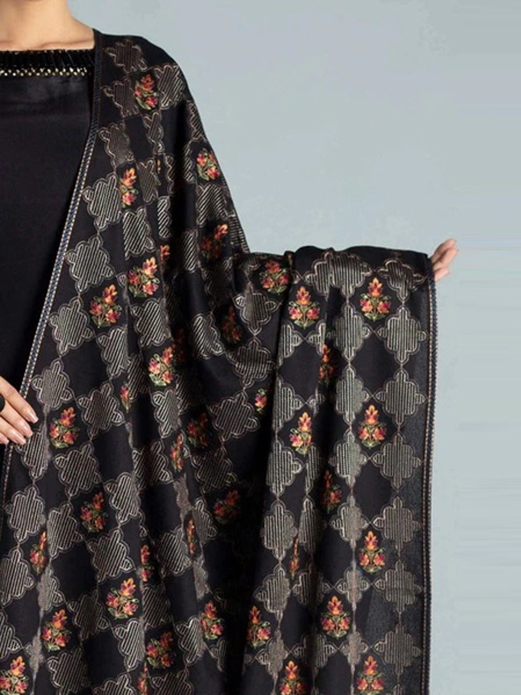 Karandi | Karandi Suit for Ladies | Karandi Sale - gracestore.pk