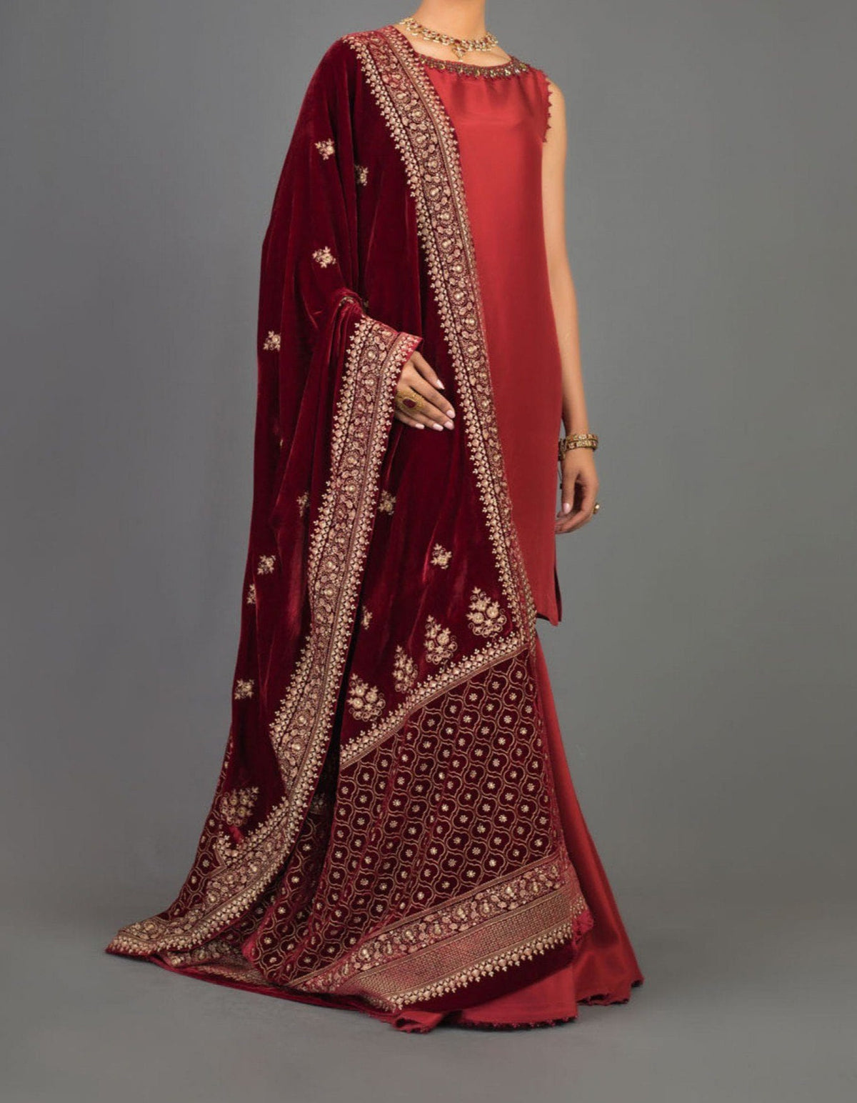 Grace Store Online | Velvet Shawl - gracestore.pk